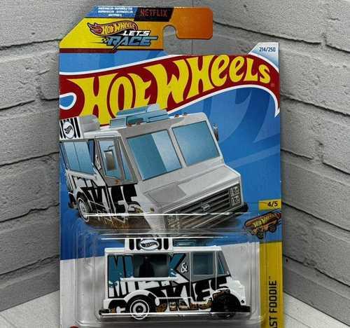 Quick bite Hot wheels case M 2024