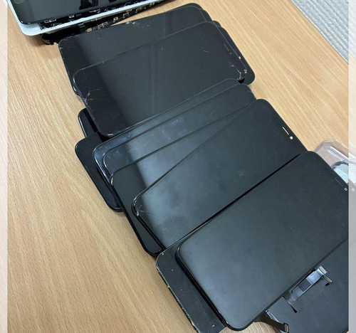Дисплей iPhone 11