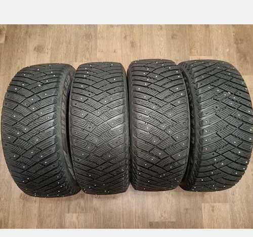 Goodyear Ultragrip Ice Arctic 205/55 R16 94T