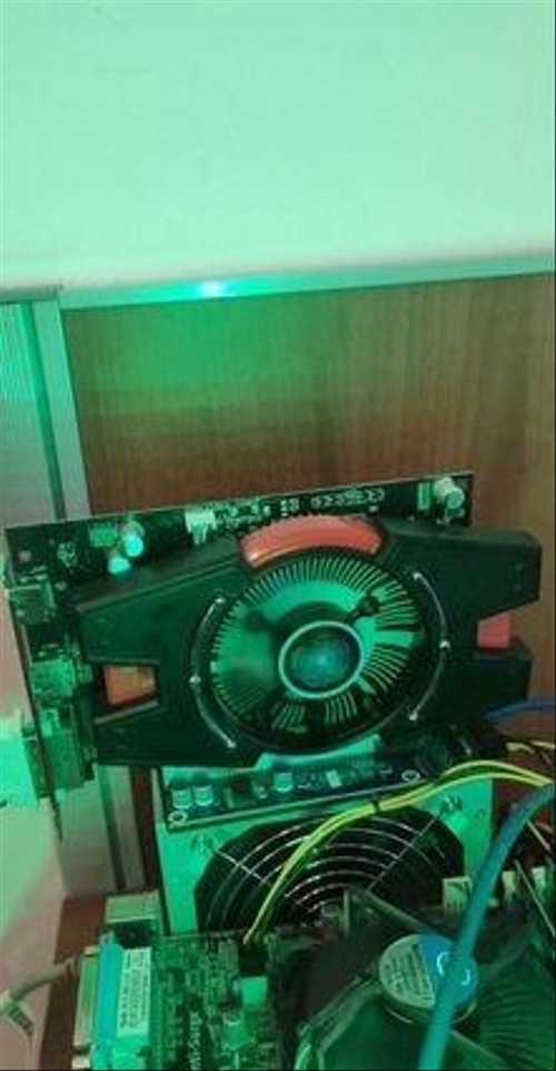 Видеокарта Radeon HD6770 (GTS450) 1Gb gddr5