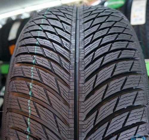 Michelin Pilot Alpin 5 SUV 325/35 R22 114W