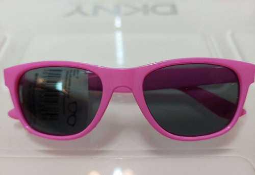 Солнцезащитные очки для детей фирмы Kids