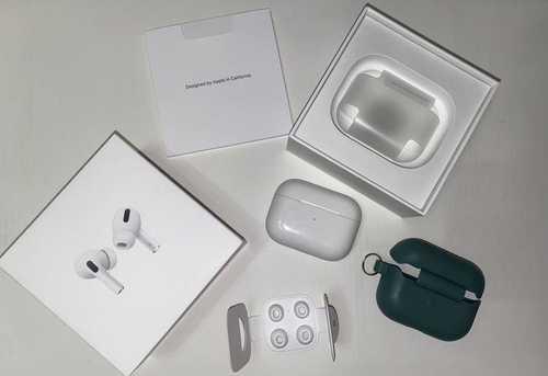 Оригиналньный кейс от наушников airpods pro