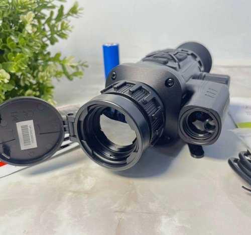 Тепловизор с дальномером Arkon Arma HR35L