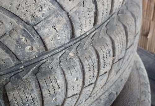 Gislaved Nord Frost 5 215/70 R15