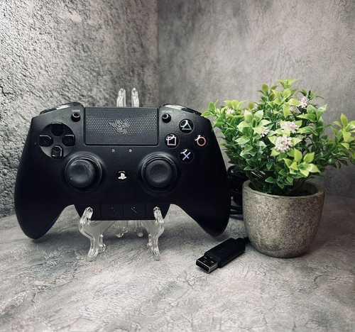 Геймпад Razer raiju PlayStation4