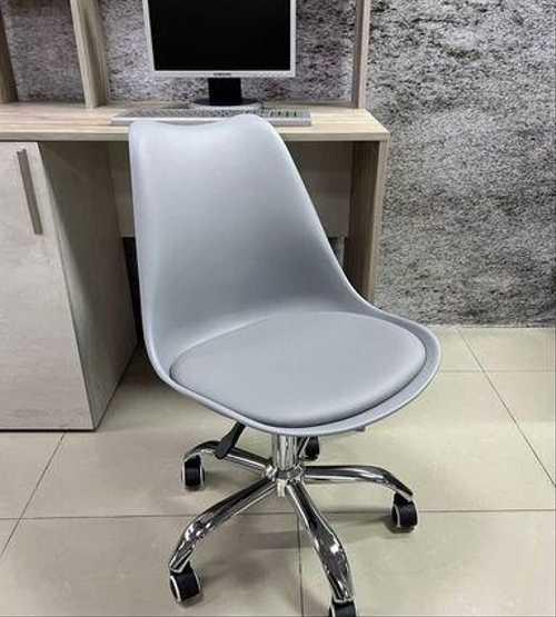 Офисное кресло Eames