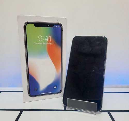 iPhone X, 64 ГБ