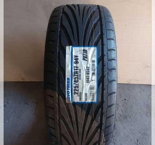 Toyo Proxes T1-R 225/45 R17