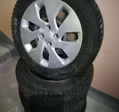 Maxxis ArcticTrekker NP3 185/65 R15 92T