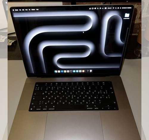 Macbook 16 pro m1 16/512 gb