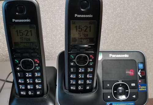 Радиотелефон Panasonic KX-TG6622RUB, черный