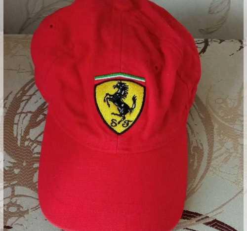 Детская кепка Ferrari