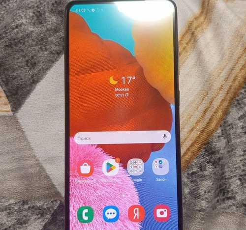 Samsung Galaxy A51, 4/64 ГБ