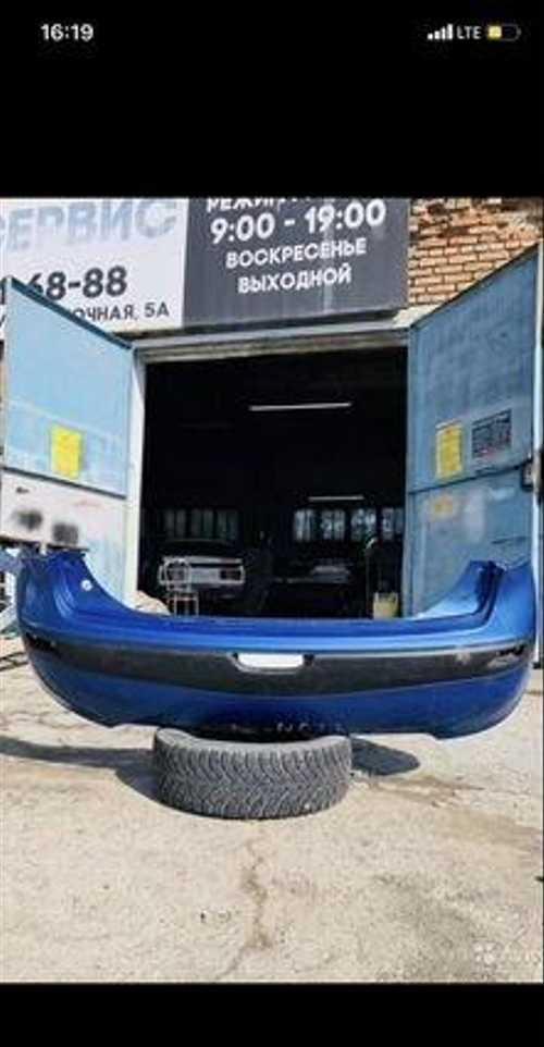 Nissan nota Бампер задний