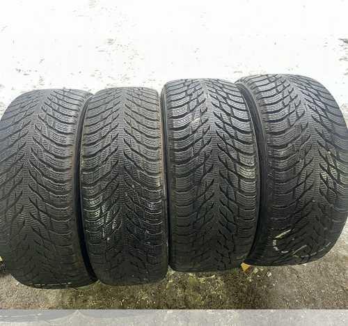 Nokian Tyres Hakkapeliitta R3 SUV 235/55 R19 и 255/50 R19 105R