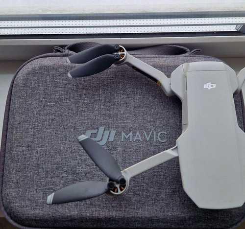 Квадрокоптер dji mavic mini 1 с набором fly more