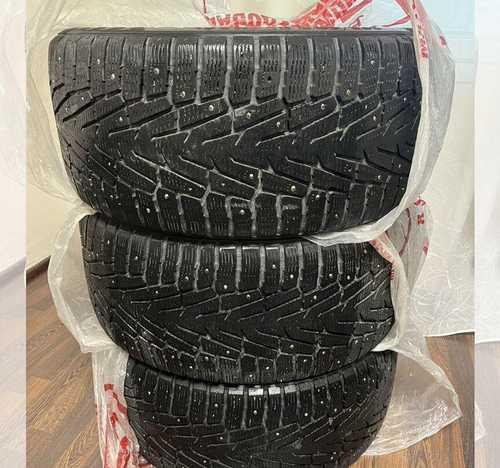 Nokian Tyres Hakkapeliitta 7 SUV 295/40 R21 111T