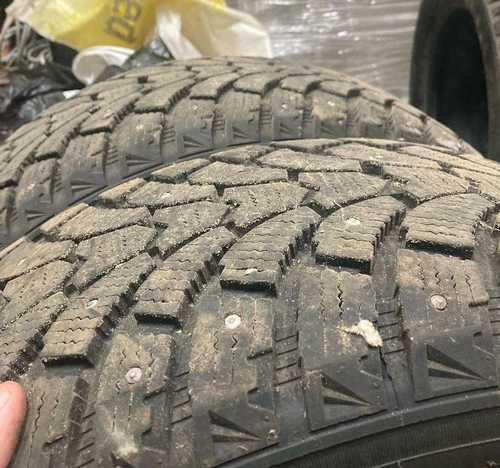 Toyo Ice Frontage 235/50 R18