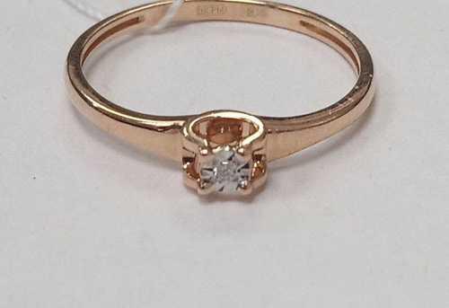 Золотое кольцо с бриллиантом (10600)