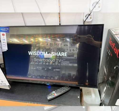 Телевизор SMART TV 32UQ70