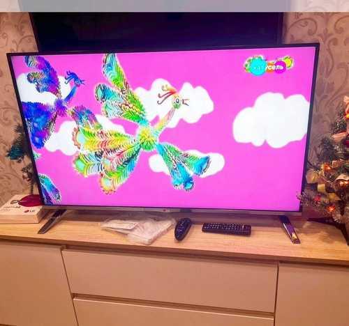 Телевизор lg 42lb673v SMART tv