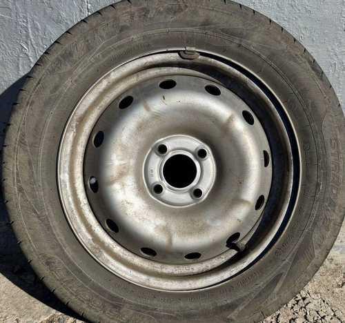 Колеса 185 65 r15 летние viatti Kia Rio, Solaris
