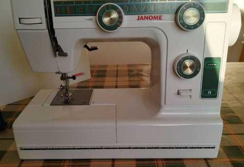 Швейная машина Janome 394