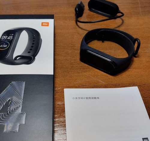 Фитнес браслет Xiaomi mi band 4