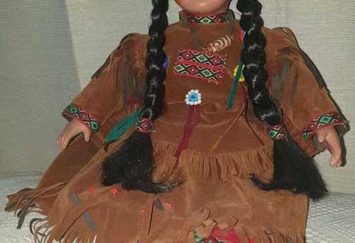 Фарфоровая кукла индианка