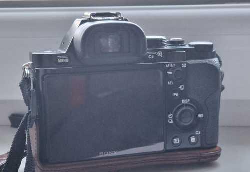 Продам полный кадр беззеркалку Sony a7 (новый)