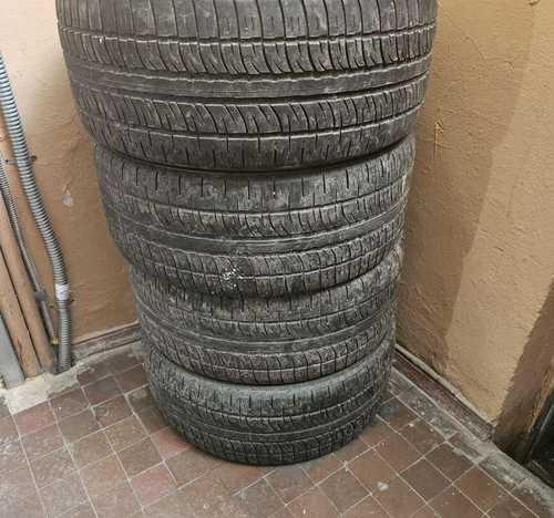 Pirelli Scorpion Zero 285/45 R21