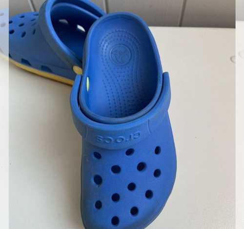 Шлепанцы сланцы crocs