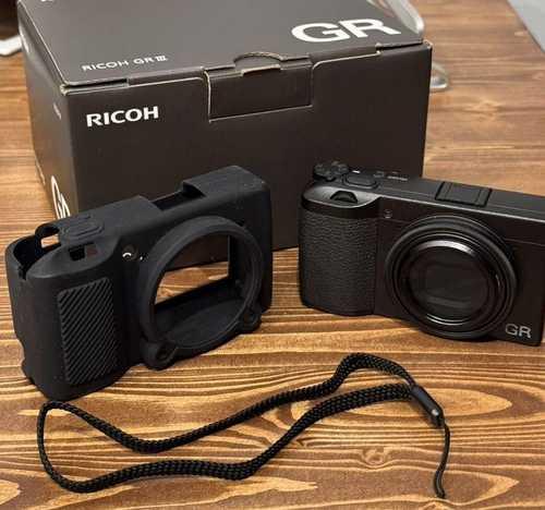 Ricoh gr iii