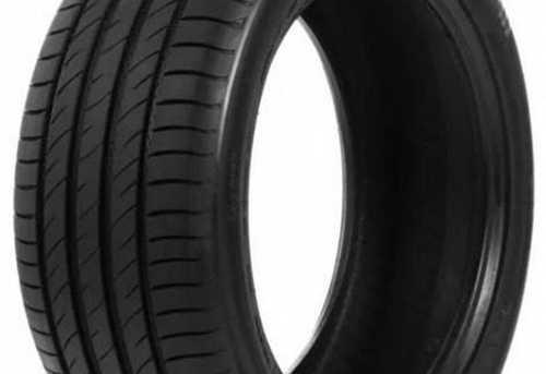 Delinte DS2 SUV 215/70 R16