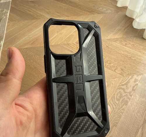 Чехол UAG Monarch carbon для iPhone 13 pro