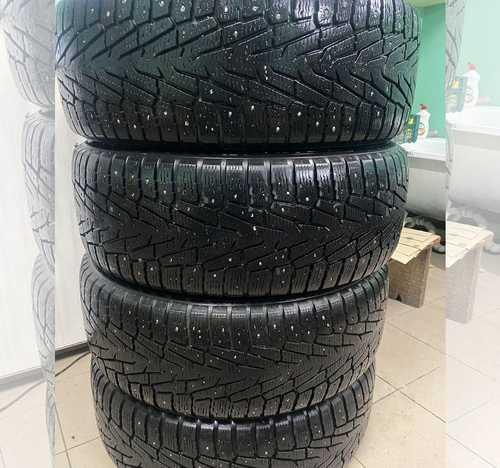 Nokian Tyres Hakkapeliitta 7 SUV 265/65 R17 116