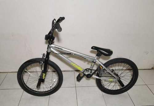 Велосипед BMX Mongoose L10 20.0