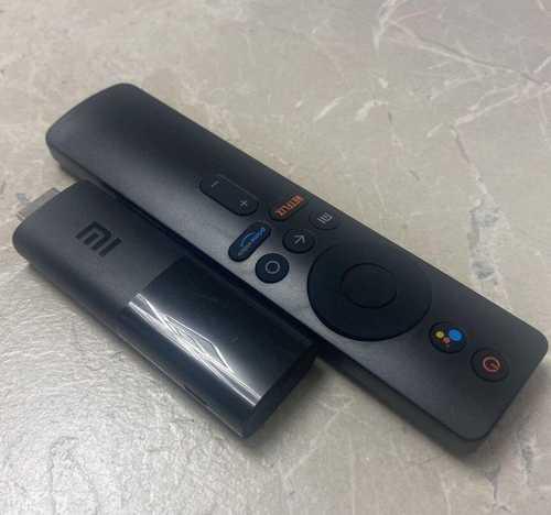 Тв-приставка (адаптер) Xiaomi Mi TV Stick черный