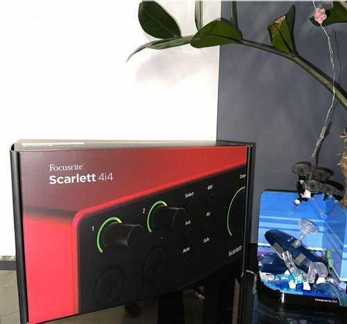 Аудиоинтерфейс Focusrite Scarlett 4i4 4th Gen