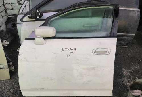 Дверь Honda stream