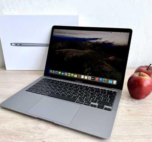 MacBook Air 13" 2020 M1 8Gb 256Gb Гарантия