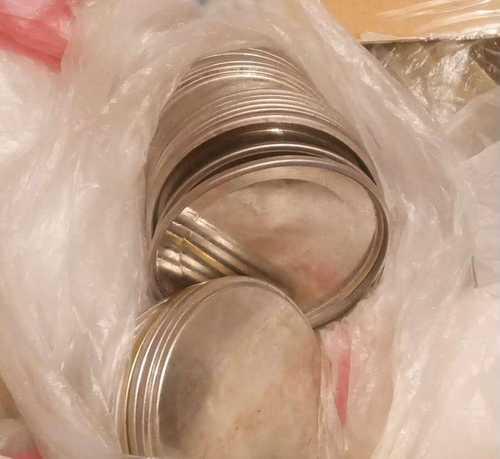 Крышки для консервирования в стеклобанках