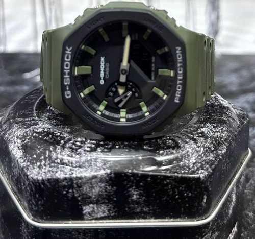 Часы Casio G-Shock GA-2100