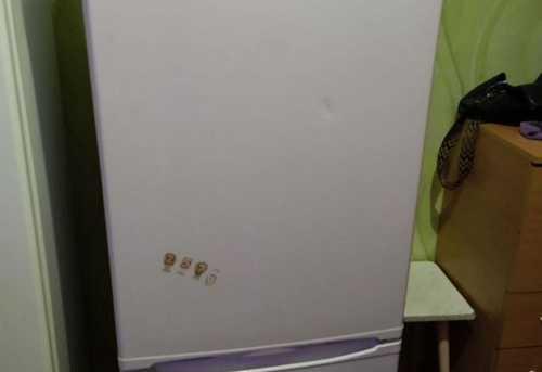 Холодильник indesit на запчасти