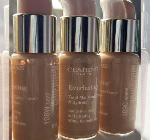 Косметика Clarins