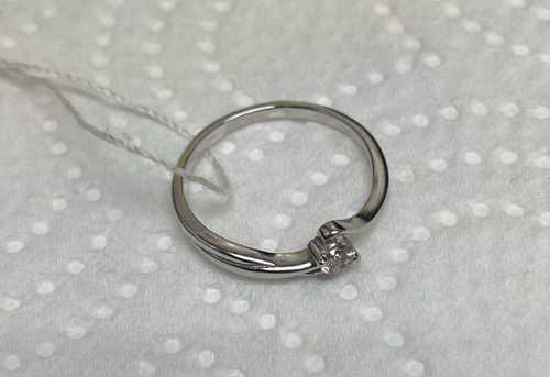 Кольцо с бриллиантом,585,размер 17