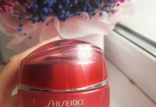 Крем для лица Shiseido essential energy