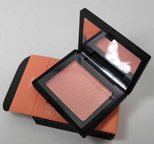 Румяна Nars Powder Blush Orgasm 2,5 г