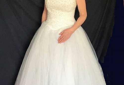 Свадебное платье роскошное пышное с бисером 42-46